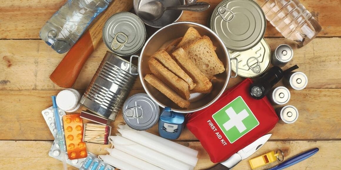 Organised Prepping: A Basic Emergency Supply Checklist